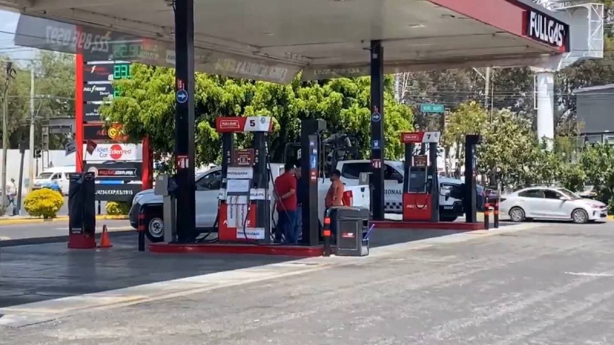 Clausuran gasolinera en Puebla: acusan venta de combustible adulterado - Puebla En Linea